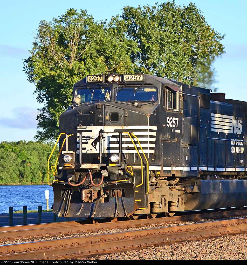 NS 9257, BNSF's St. Croix Sub.